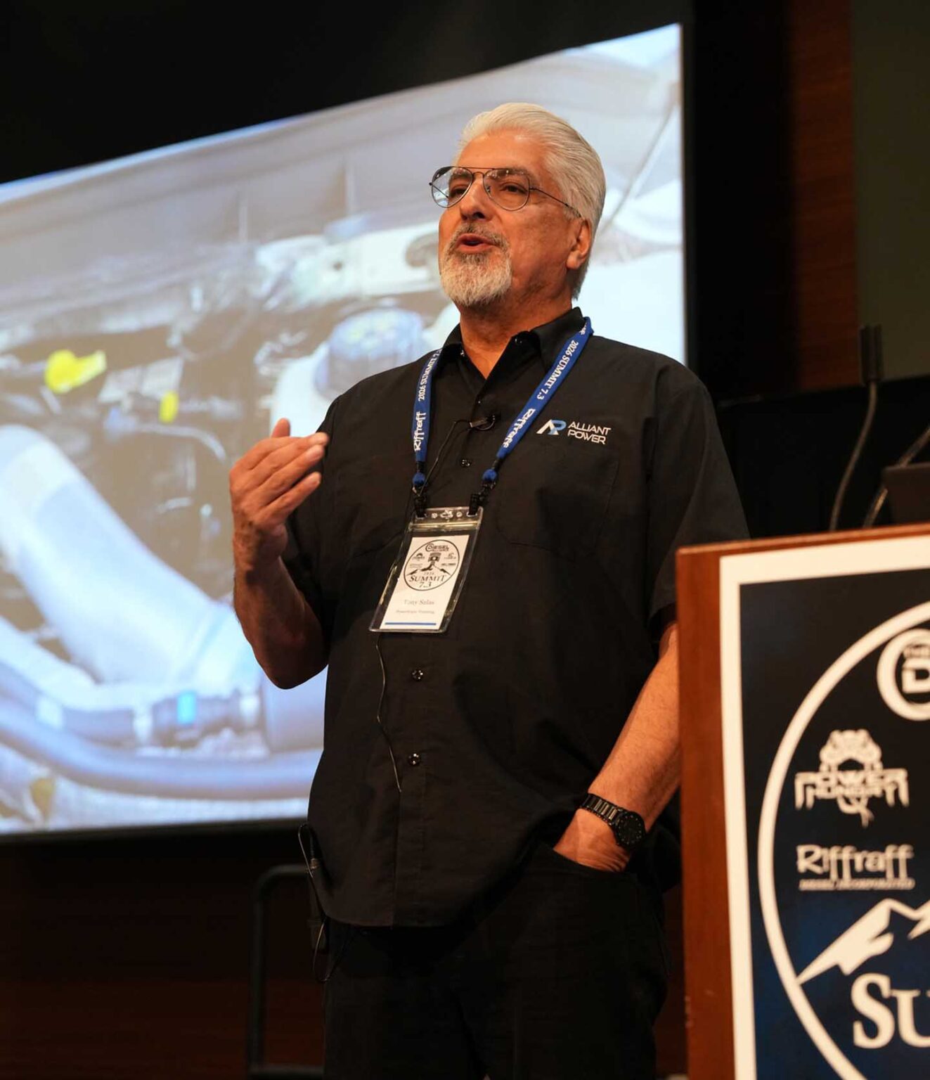 2026 Summit 7.3 – Green Handle Media